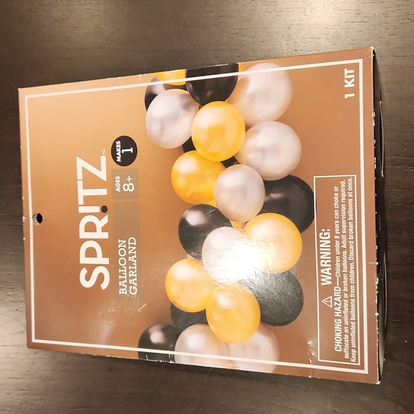 Spritz | Party Supplies | Spritz Balloon Garland Kit New | Poshmark